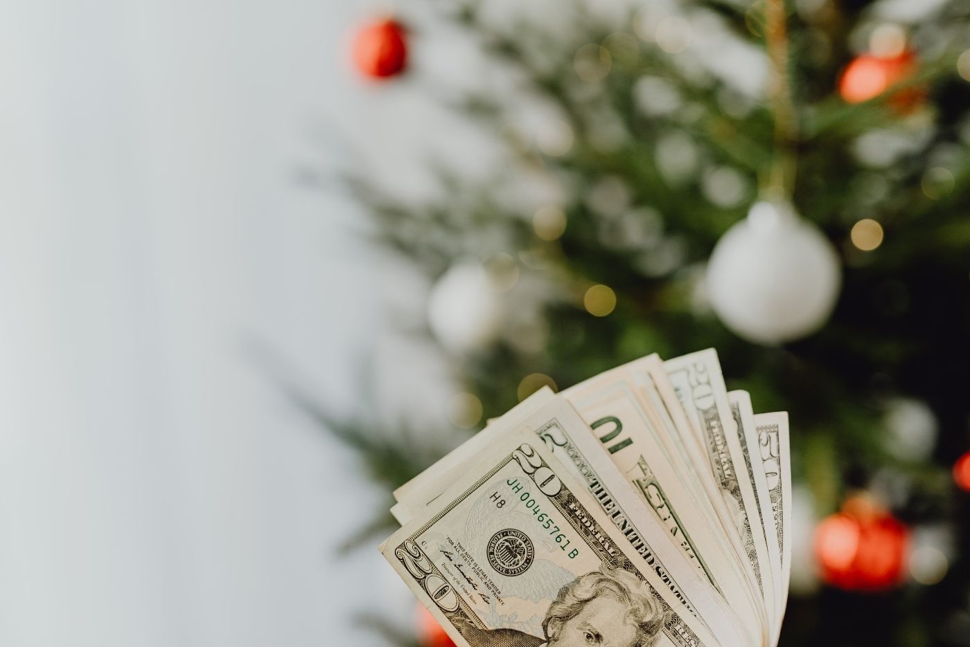 Practical Holiday Finance Tips: Enjoy the Festive Season Without ...